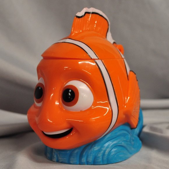 Disney | Dining | Disney On Ice Cup Kids Finding Nemo Mug Flip Lid 282w ...
